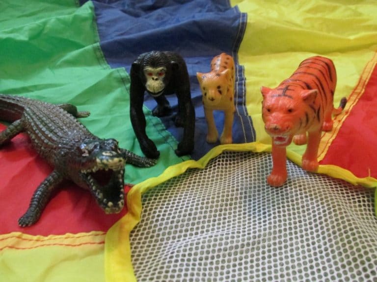 Parachute animal games – 15 fantastic ideas – Early Impact Learning